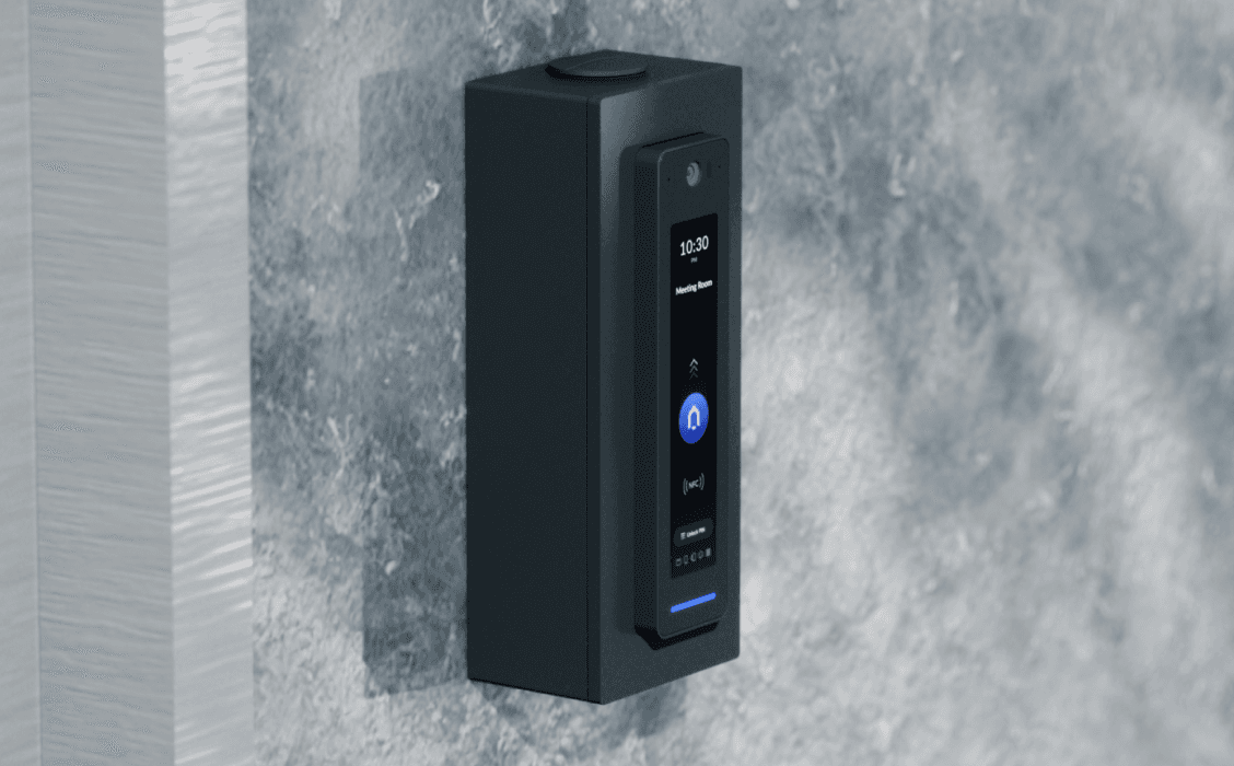 Reader Pro Junction Box чёрного цвета